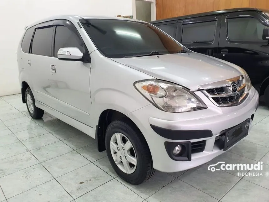 Jual Mobil Daihatsu Xenia 2009 Li FAMILY 1.0 di Jawa Timur Manual MPV ...