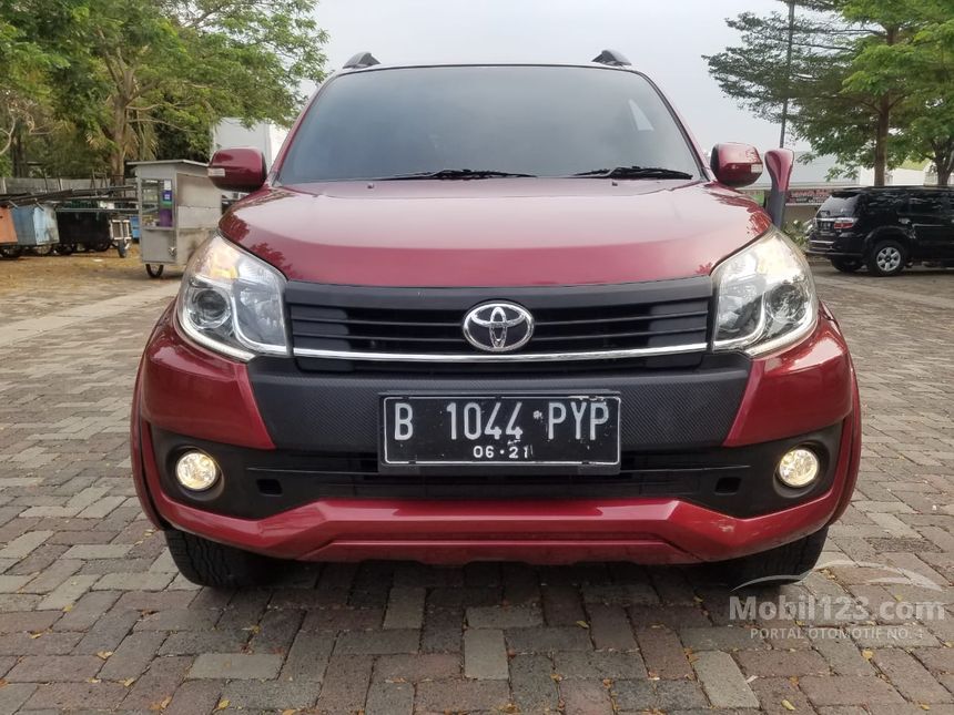 Jual Mobil Toyota Rush 2016 G 1.5 di Jawa Barat Automatic SUV Merah Rp ...
