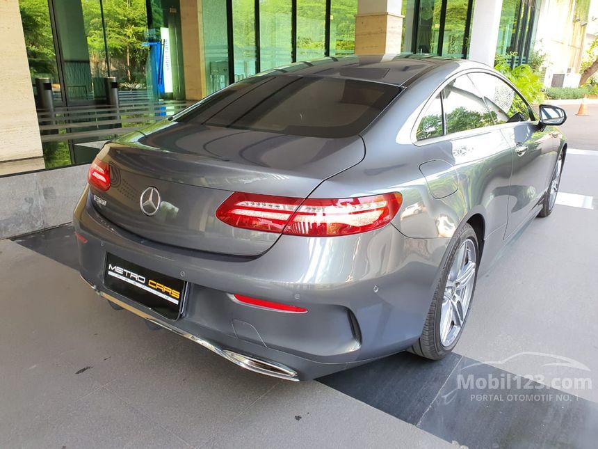 Jual Mobil Mercedes-Benz E300 2019 AMG Line 2.0 di Jawa Barat Automatic ...