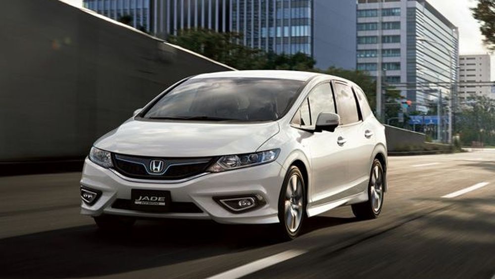 ยลโฉม Honda Jade Hybrid เอ็มพีวีแนวสปอร์ต 6 ที่นั่ง - ข่าวในวงการรถยนต์