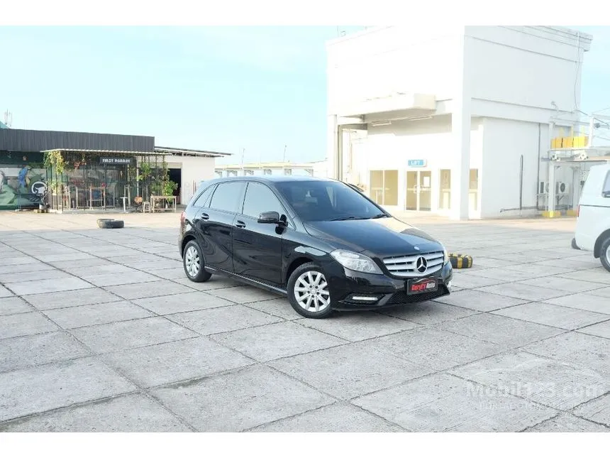 Jual Mobil Mercedes-Benz B200 2013 Urban 1.6 di DKI Jakarta Automatic ...