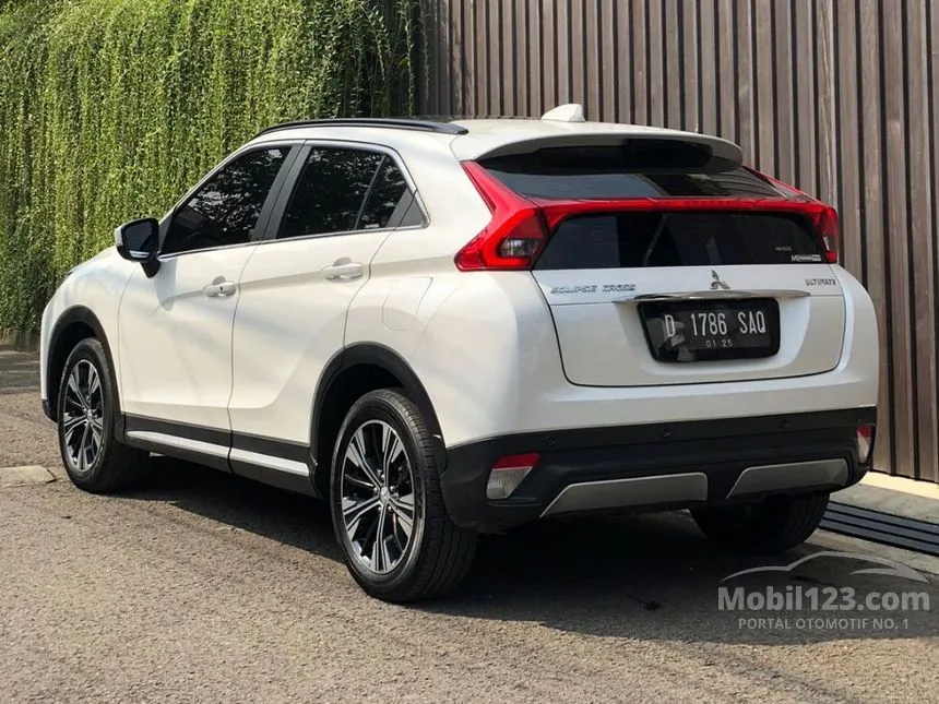Jual Mobil Mitsubishi Eclipse Cross 2019 Ultimate 1.5 di Jawa Barat ...