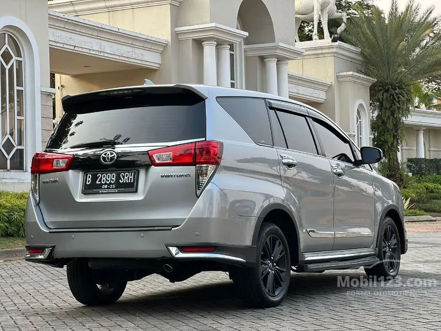Jual Mobil Toyota Innova Venturer 2020 2.0 di Banten Automatic Wagon ...