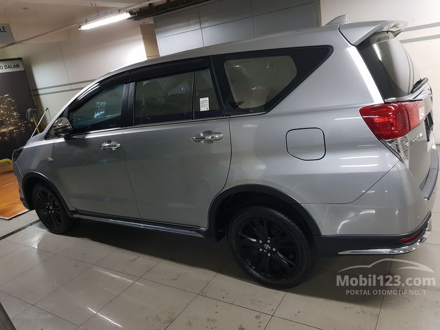 Jual Mobil Toyota Innova Venturer 2019 2.4 di Banten Automatic Wagon ...
