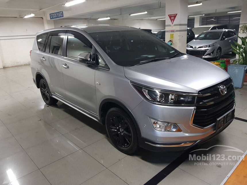 Jual Mobil Toyota Innova Venturer 2019 2.4 di Banten Automatic Wagon ...