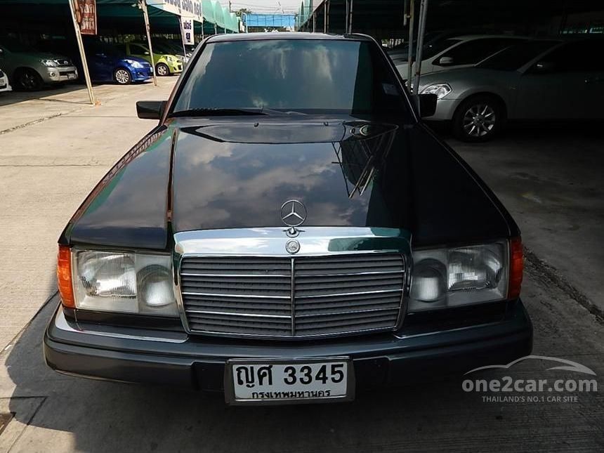 Mercedes-Benz 220E 1993 2.2 in กรุงเทพและปริมณฑล Automatic Sedan สีเทา ...