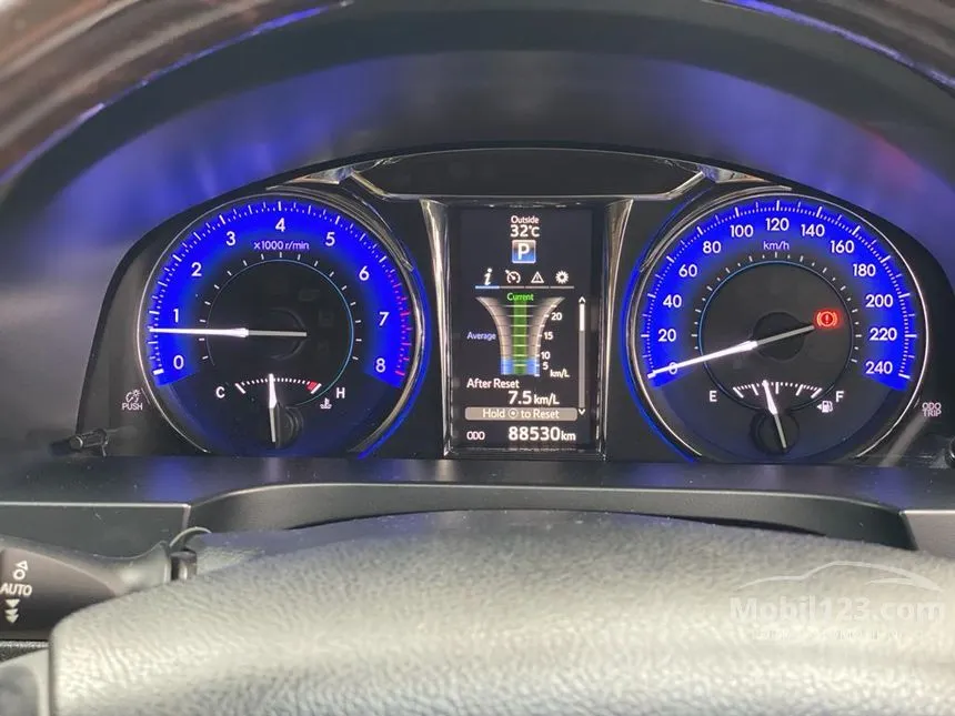 Jual Mobil Toyota Camry 2016 V 2.5 di DKI Jakarta Automatic Sedan Biru ...