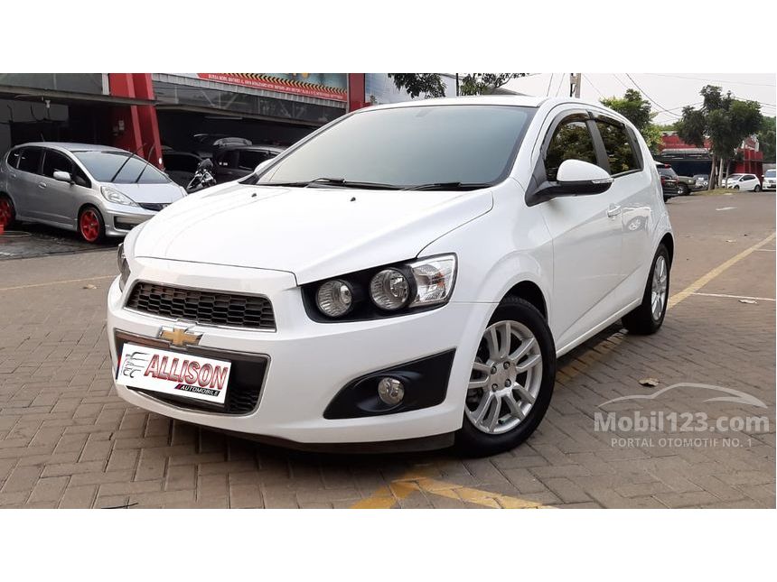Jual Mobil Chevrolet Aveo 2014 LT 1.4 di DKI Jakarta Automatic ...