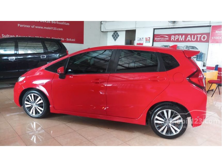 Jual Mobil Honda Jazz 2016 RS 1.5 di Jawa Barat Automatic Hatchback ...
