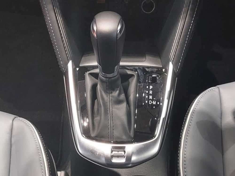 Rekomendasi Oli Transmisi Matic untuk Mobil dan Harganya - Berita ...