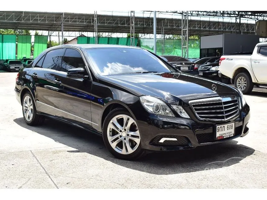 2010 Mercedes-Benz E300 3.0 W212 (ปี 10-16) Avantgarde Sports Sedan for sale on One2car