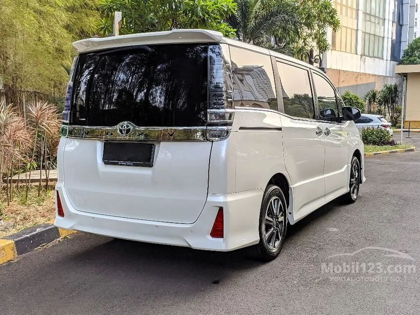 Jual Mobil Toyota Voxy 2019 2.0 di DKI Jakarta Automatic Wagon Putih Rp ...