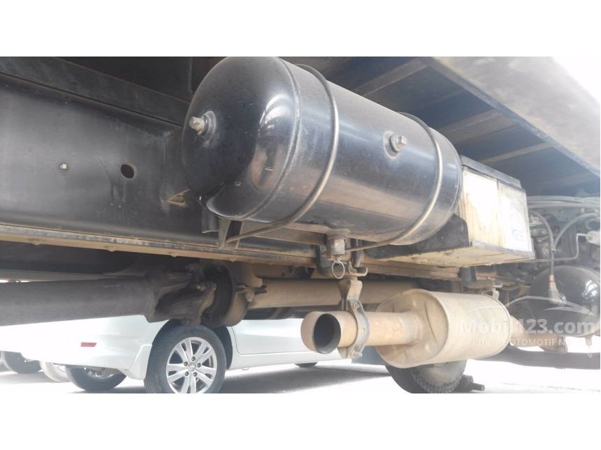 Jual Mobil Isuzu Giga 2016 7.8 di Banten Manual Trucks Putih Rp 600.000 ...