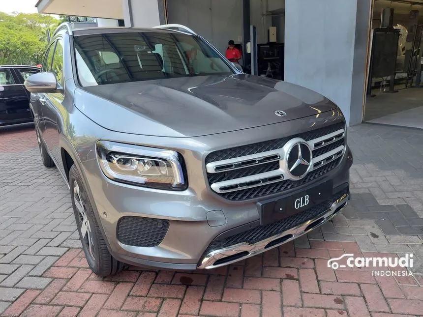Mercedes-Benz GLB200 2022 Progressive Line 1.3 in Jawa Timur Automatic ...