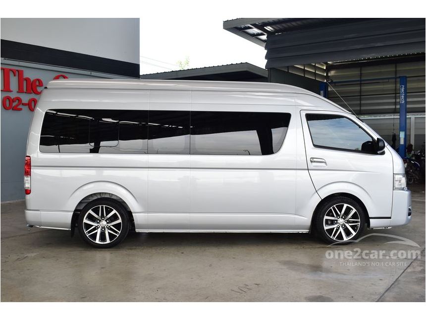 Toyota Hiace 2018 D4D 3.0 in กรุงเทพและปริมณฑล Automatic Van สีเงิน for ...