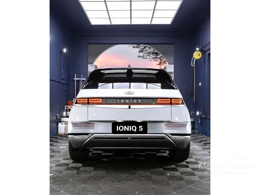 Jual Mobil Hyundai IONIQ 5 2022 Long Range Signature di DKI Jakarta ...