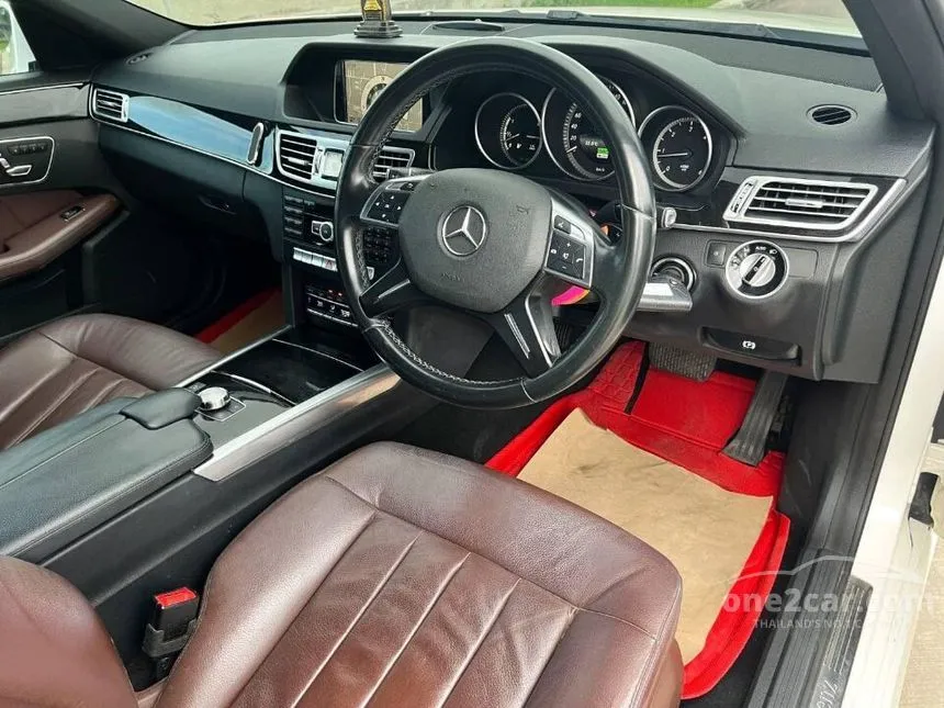 2015 Mercedes-Benz E300 2.1 W212 (ปี 10-16) Executive Blue TEC HYBRID ...