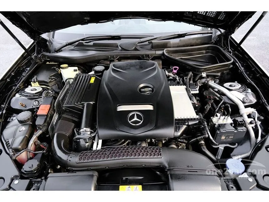 2018 Mercedes-Benz SLC300 2.0 R172 (ปี 16-20) AMG Dynamic Convertible ...