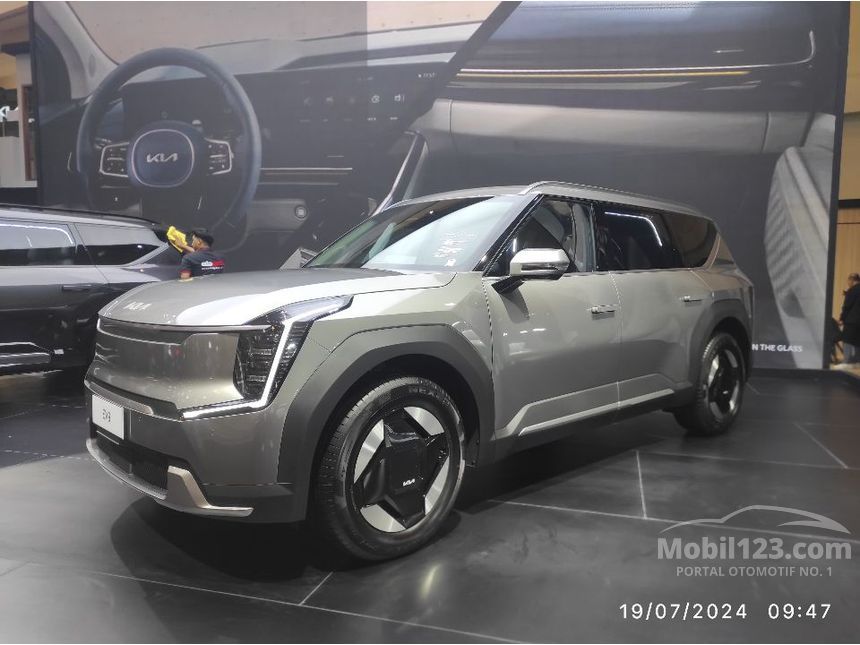 Jual Mobil KIA EV9 2024 Earth di DKI Jakarta Automatic Wagon Silver Rp ...