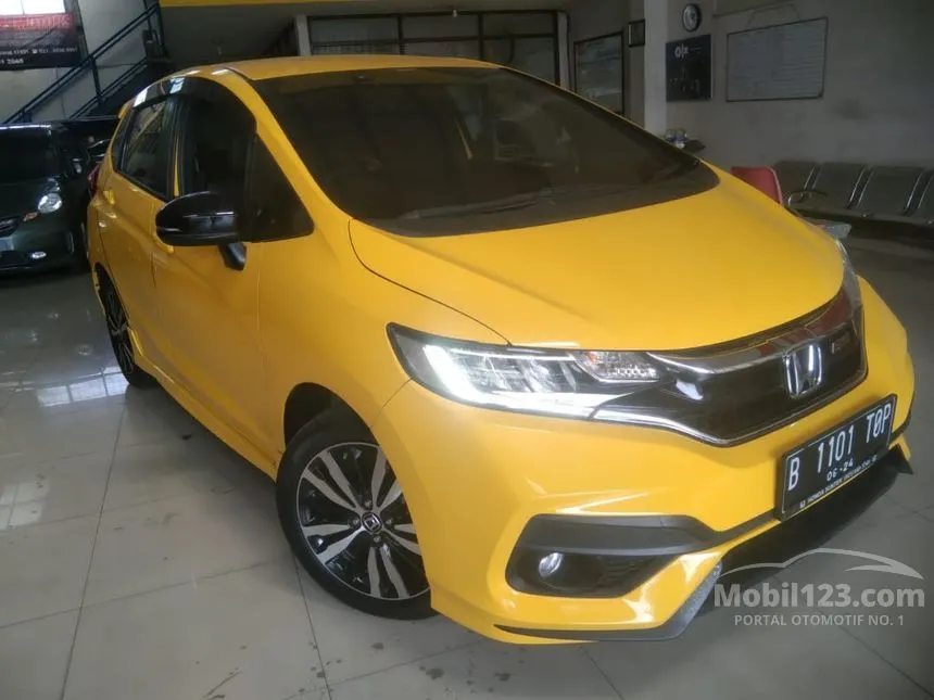 Jual Mobil Honda Jazz 2019 RS 1.5 di Jawa Barat Automatic Hatchback ...