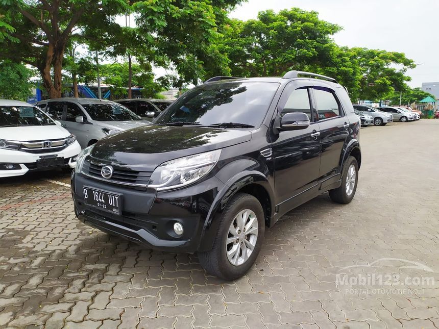 Jual Mobil Daihatsu Terios 2016 R 1.5 di Banten Automatic SUV Hitam Rp ...