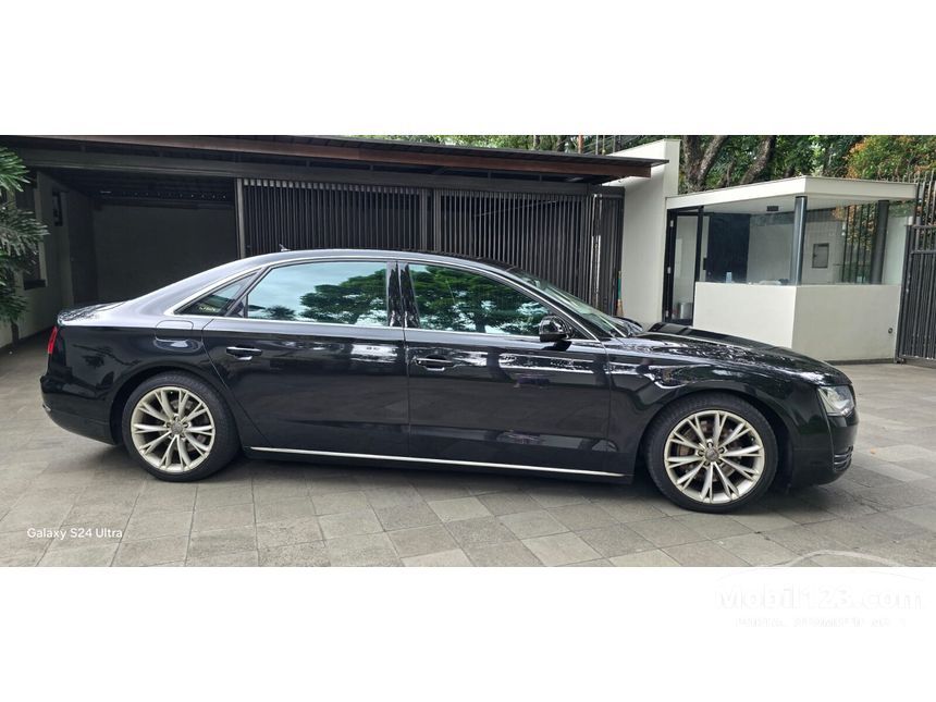 Jual Mobil Audi A8 2011 L TFSI Quattro 3.0 di Jawa Barat Automatic ...