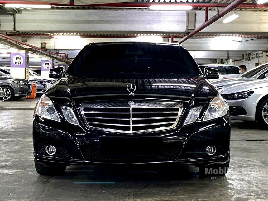 Jual Mobil Mercedes-Benz E200 2010 CGI 1.8 di DKI Jakarta Automatic Sedan Hitam Rp 210.000.000 ...