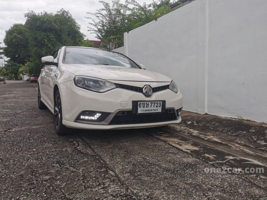 2016 MG MG6 1.8 (ปี 14-17) 1.8 X (Sunroof) (2-Tone) Hatchback AT มือสอง ...