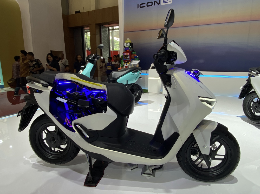 Spesifikasi Honda CUV e: Motor Listrik Stylish dengan Teknologi ...