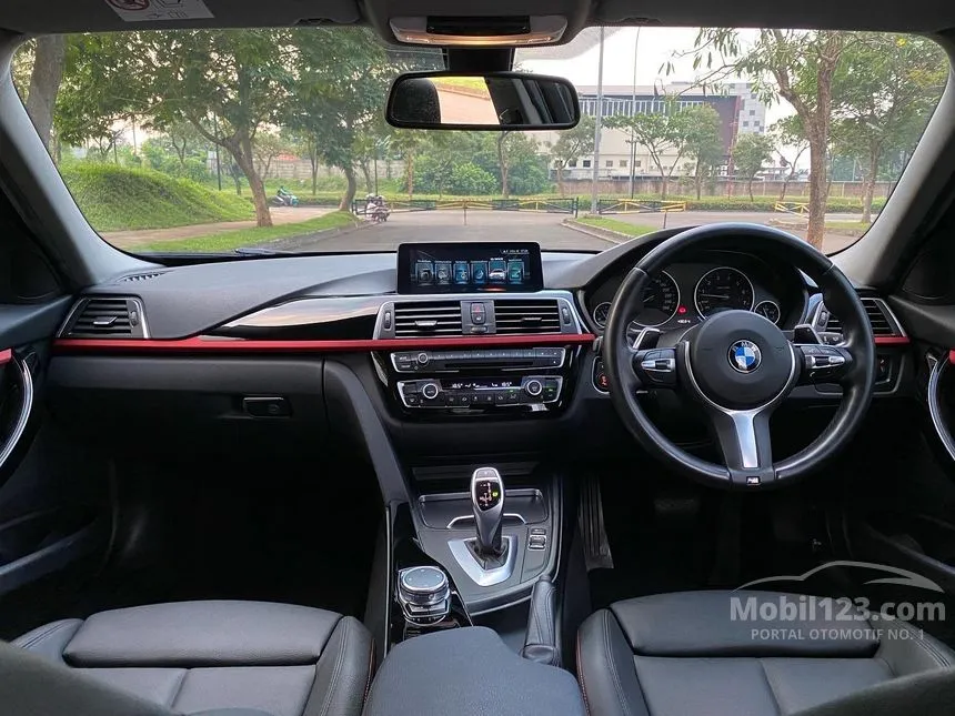 Jual Mobil BMW 320i 2017 Sport 2.0 di DKI Jakarta Automatic Sedan Hitam ...