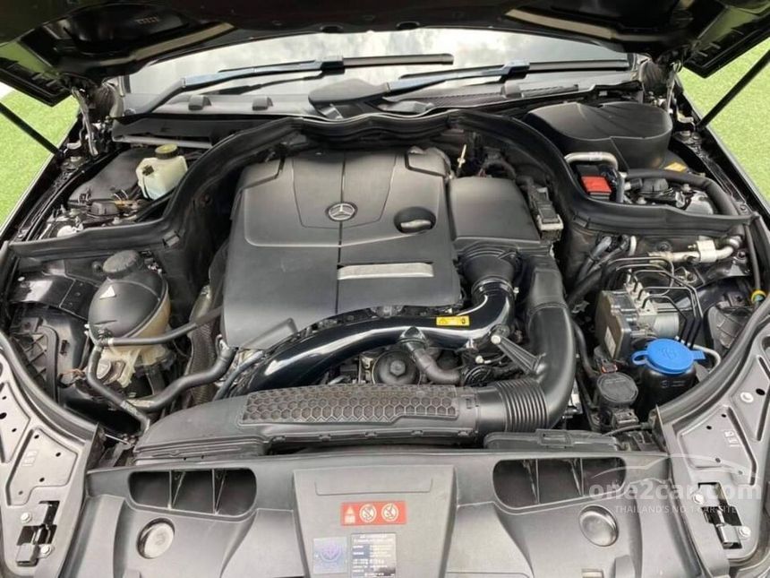 Mercedes-Benz E250 2016 W207 (ปี 10-16) AMG Plus 2.0 เกียร์อัตโนมัติ สี ...