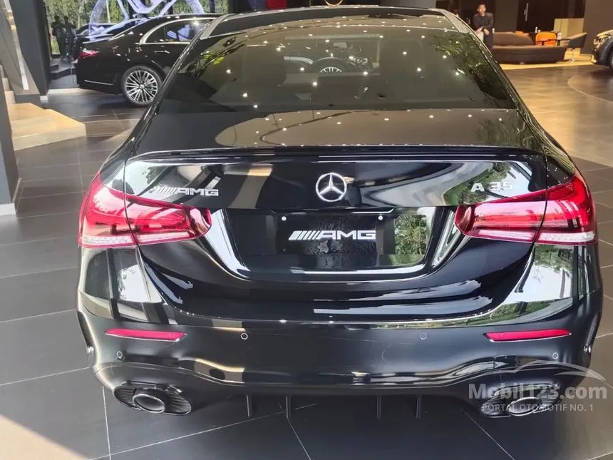 Jual Mobil Mercedes-Benz A35 AMG 2023 4MATIC 2.0 di DKI Jakarta Automatic Sedan Hitam Rp 1.285 ...