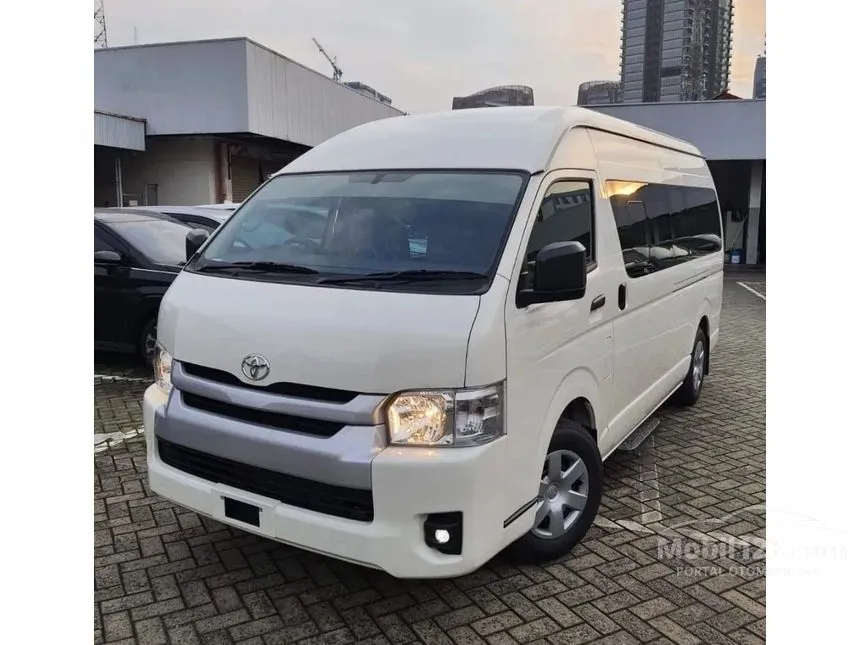 Jual Mobil Toyota Hiace 2023 Commuter 3.0 di DKI Jakarta Manual Van ...