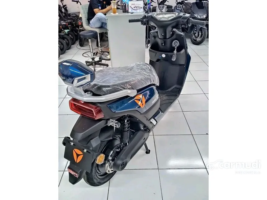 Jual Motor Yadea G6 2023 di DKI Jakarta Automatic Others Biru Rp 14.000 ...