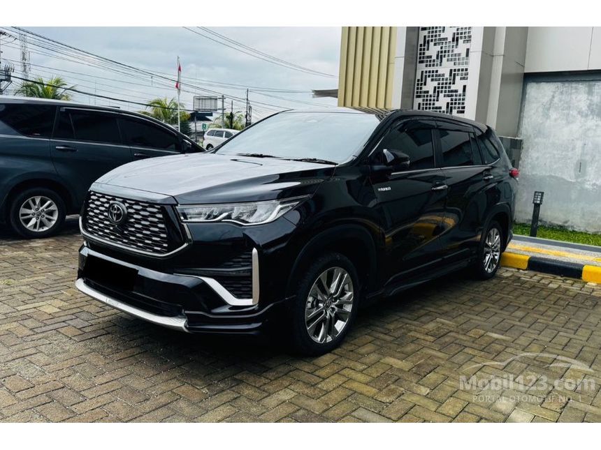 Toyota Kijang Innova Zenix 2024 Q HV TSS Modellista 2.0 di Banten ...