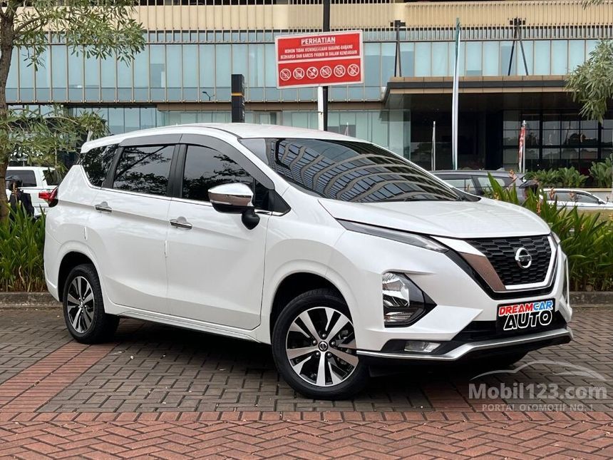 Jual Mobil Nissan Livina 2023 VL 1.5 di DKI Jakarta Automatic Wagon ...