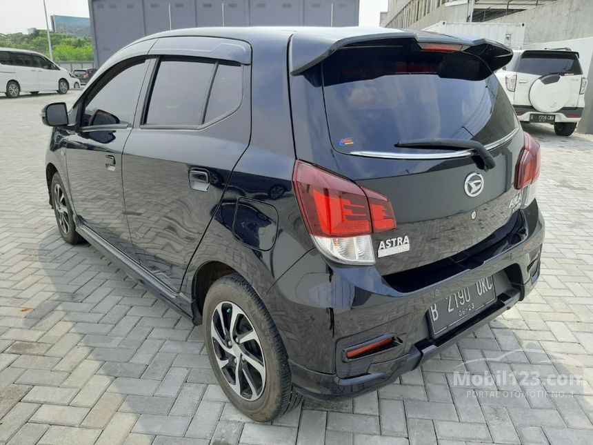 Jual Mobil Daihatsu Ayla 2018 R Deluxe 1.2 di Jawa Barat Automatic ...