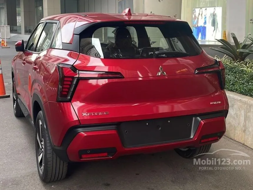 Jual Mobil Mitsubishi XFORCE 2023 Ultimate 1.5 di Jawa Barat Automatic ...