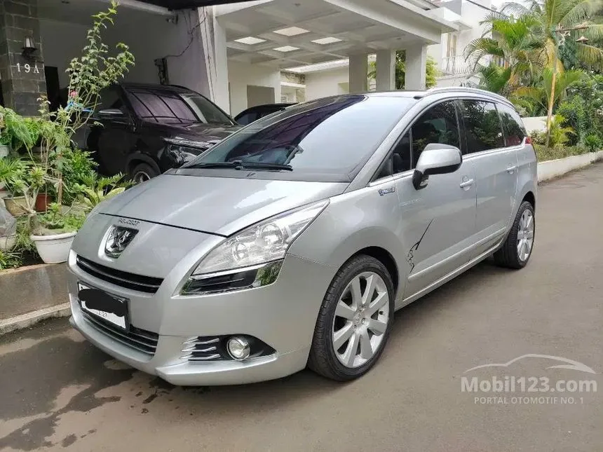 Jual Mobil Peugeot 5008 2012 Premium Pack 1.6 di DKI Jakarta Automatic MPV Abu-abu Rp 175.000. ...