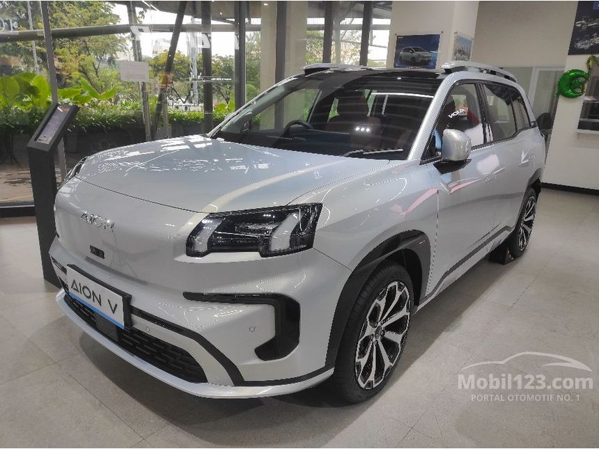 Jual Mobil GAC AION V 2025 Luxury di DKI Jakarta Automatic SUV Silver ...