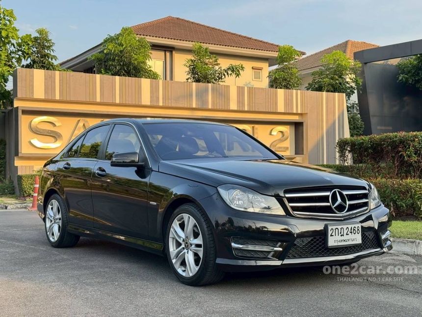 2014 Mercedes-Benz C200 1.8 W204 (ปี 08-14) CGI BlueEFFICIENCY Sedan ...