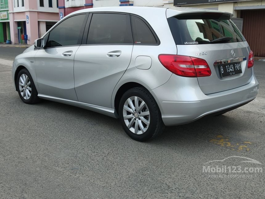 Jual Mobil Mercedes-Benz B200 2012 Urban 1.6 di DKI Jakarta Automatic ...