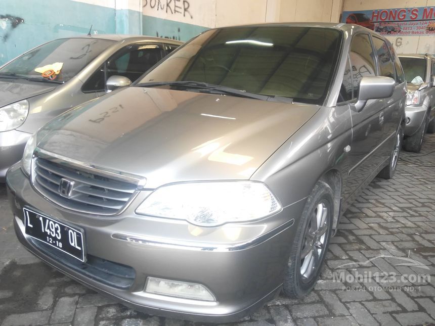 Jual Mobil Honda Odyssey 2000 2.3 di Jawa Timur Automatic MPV Minivans ...