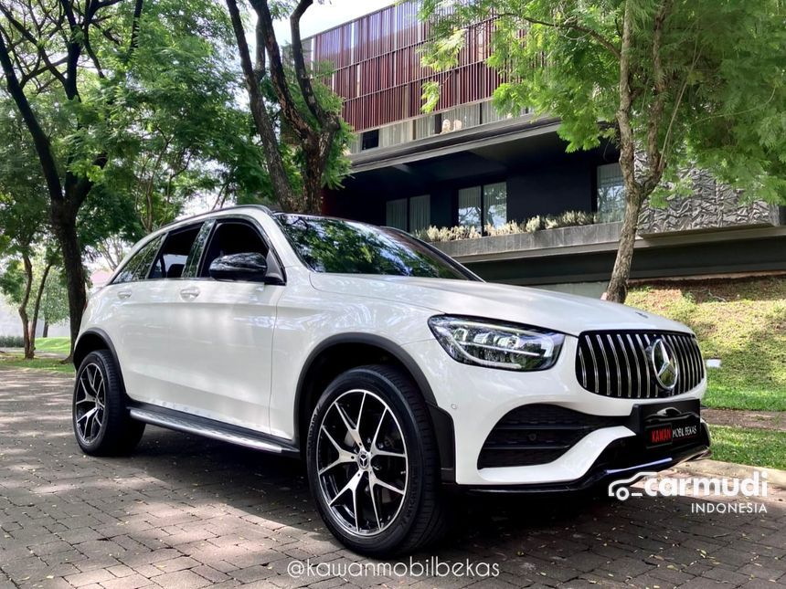 Jual Mobil Mercedes-Benz GLC200 2022 AMG Line Night Edition 2.0 di DKI Jakarta Automatic SUV ...