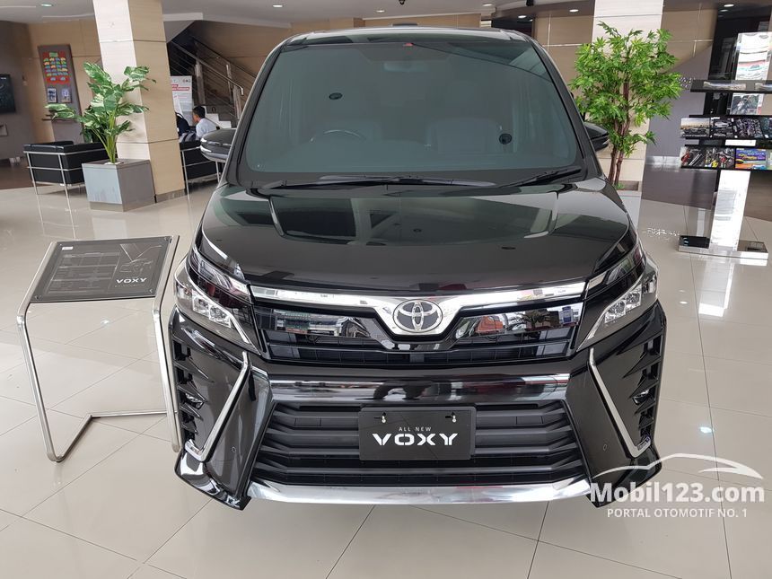 Jual Mobil Toyota Voxy 2020 2.0 di DKI Jakarta Automatic Wagon Hitam Rp ...