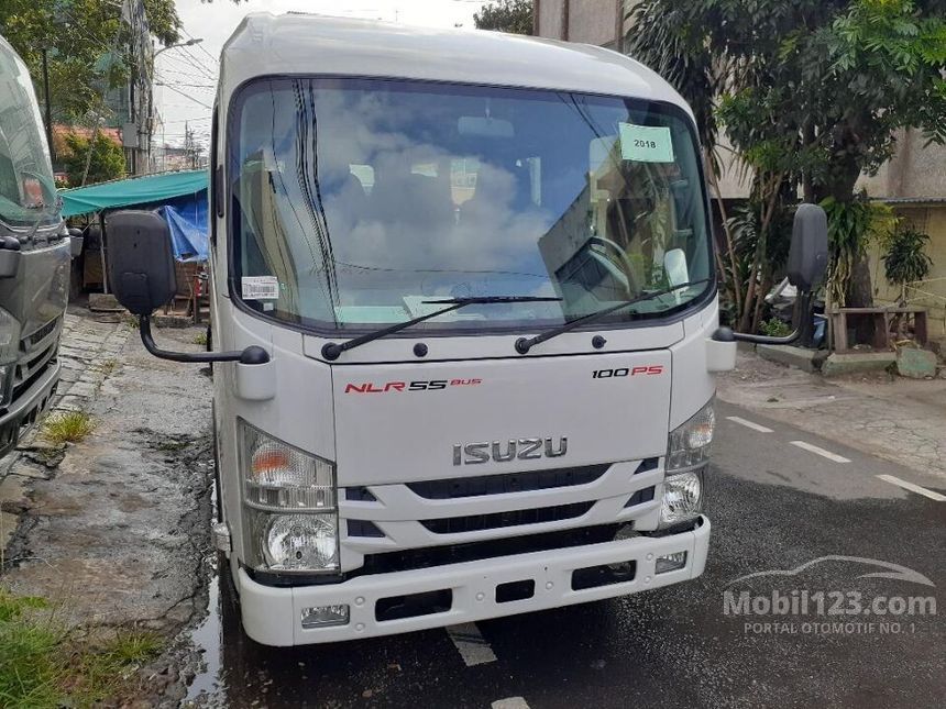 Jual Mobil Isuzu Elf 2017 2.8 di DKI Jakarta Manual Minibus Putih Rp ...