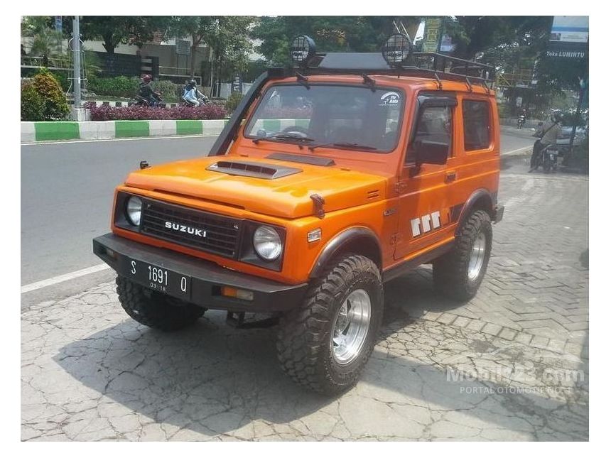 Jual Mobil Suzuki Jimny 1983 1.0 di Jawa Timur Manual Jeep Orange Rp 52 ...