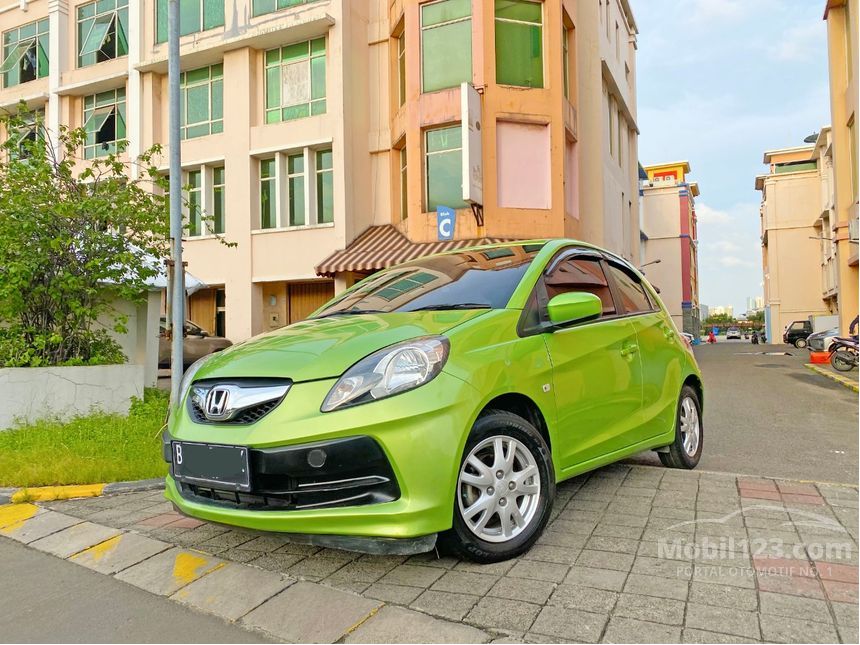 Jual Mobil Honda Brio 2015 Satya E 1.2 di DKI Jakarta Manual Hatchback ...