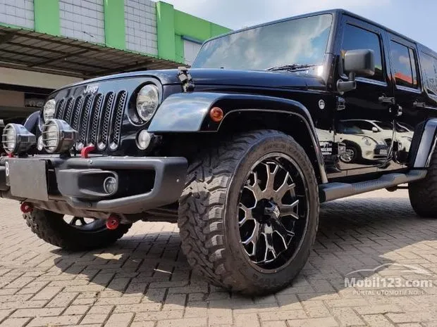 Jeep Wrangler Bekas di Indonesia Harga Murah, Kredit Mudah! | Mobil123