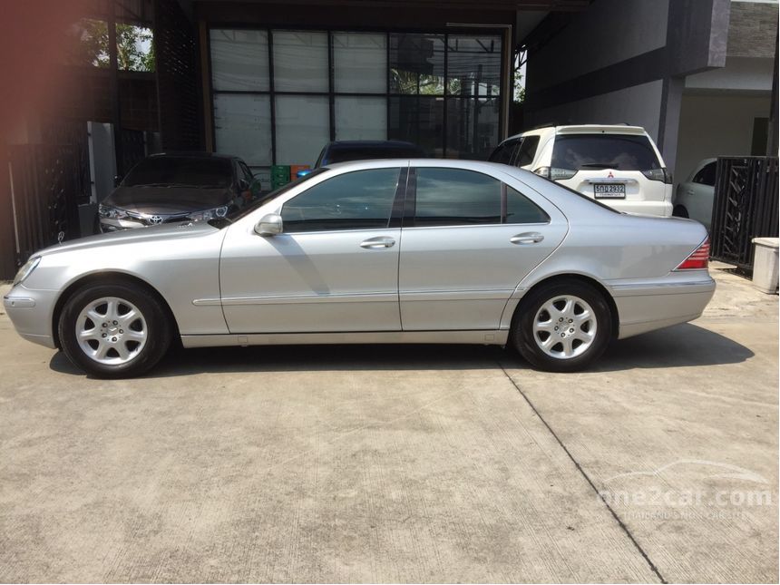 Mercedes-Benz S280 2001 W220 (ปี 99-05) 2.8 เกียร์อัตโนมัติ สีเงิน ...
